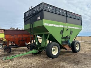 SOLD - Unverferth 530 Lot No. 25710 Harvesting | Tractor Zoom