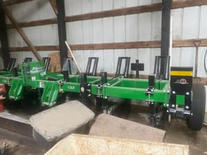 SOLD - Unverferth Zone Builder 132 Tool Bar- Subsoiler, 7 shank ...