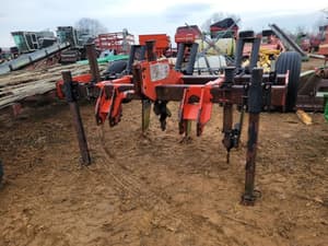 SOLD - Unverferth Zone-Builder Tillage with 3 Shanks | Tractor Zoom