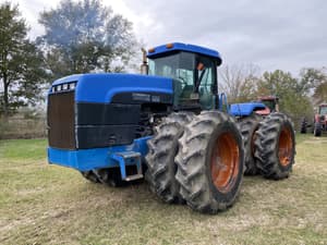 SOLD - 2002 Versatile 2310 Stock No. U402CRO Tractors with 5,417 Hrs ...