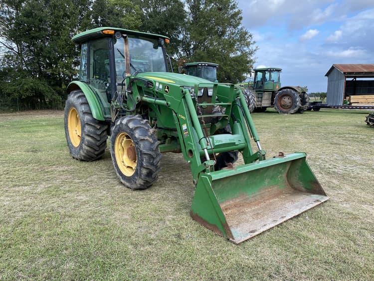 2013 John Deere 5100E Tractors 100 to 174 HP for Sale | Tractor Zoom
