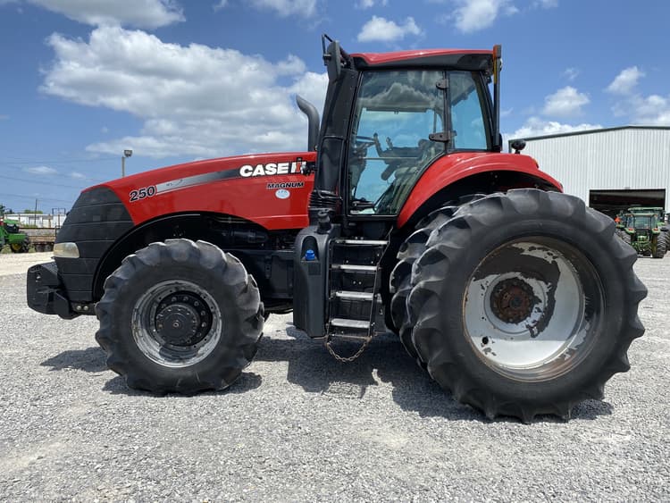 2020 Case IH Magnum 250 Tractors 175 to 299 HP for Sale | Tractor Zoom