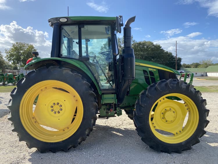 2020 John Deere 6110M Tractors 100 to 174 HP for Sale | Tractor Zoom