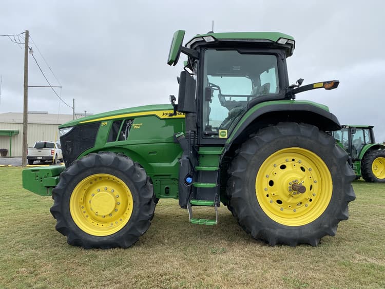 2020 John Deere 7R 210 Tractors 175 to 299 HP for Sale | Tractor Zoom