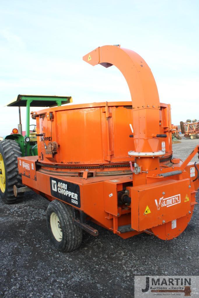 ValMetal 5500 Hay and Forage Bale Processors for Sale | Tractor Zoom