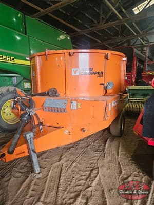 SOLD - ValMetal AgriChopper 5600 Lot No. 62 Hay and Forage | Tractor Zoom