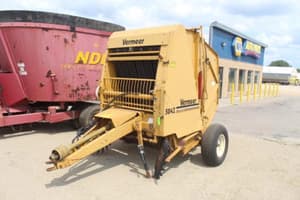 SOLD - Vermeer 504I Lot No. 108 Hay and Forage with --- Bales | Tractor ...