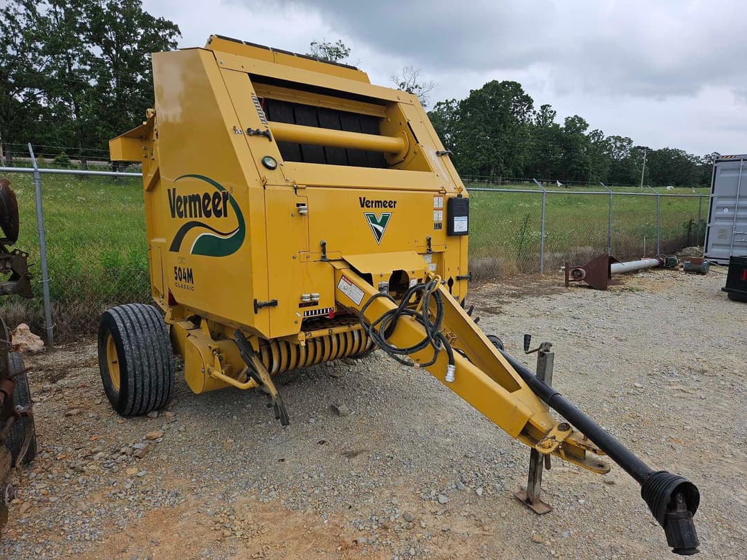 Vermeer 504m Baler Hay and Forage For Sale with --- Bales | Tractor Zoom