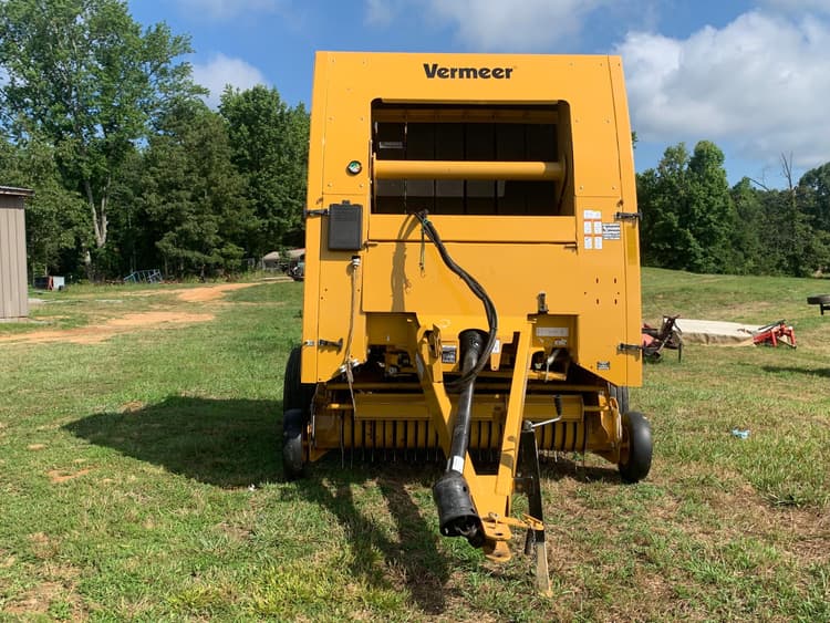 Vermeer 504R Hay and Forage Balers - Round for Sale | Tractor Zoom