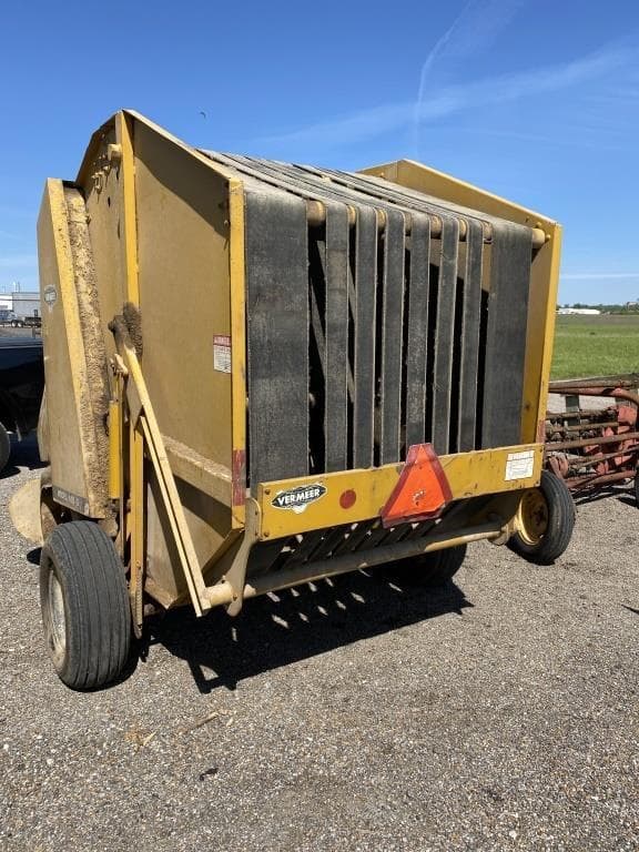 Vermeer 605G Hay and Forage Balers - Round for Sale | Tractor Zoom