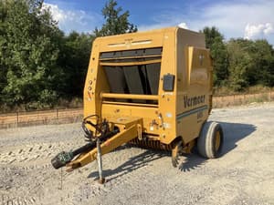 SOLD - Vermeer 605L Lot No. 6033 Hay and Forage with --- Bales ...