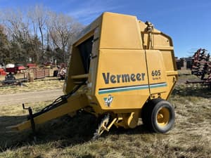 SOLD - Vermeer 605K Hay and Forage with --- Bales | Tractor Zoom