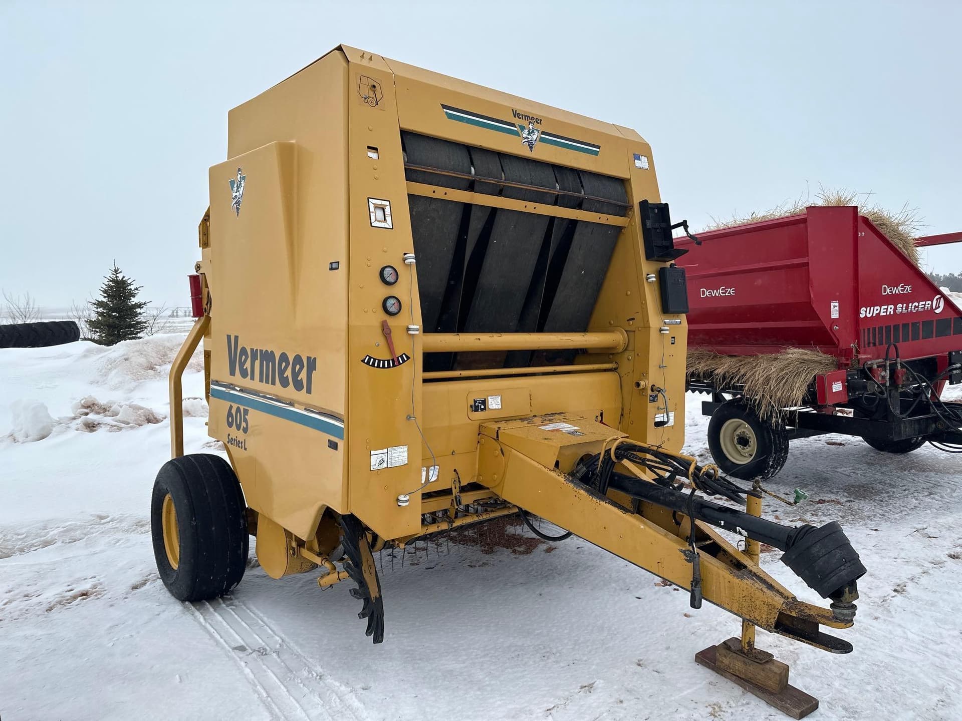 Tractor Zoom - Vermeer 605L