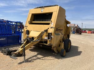 SOLD - VERMEER 605M ROUND BALER W/MONITOR Hay and Forage with --- Bales ...