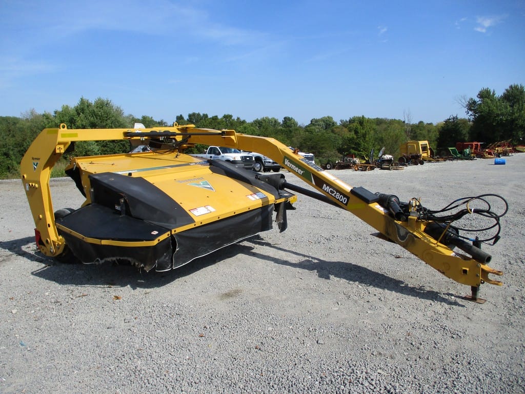 SOLD - Vermeer MC2800 Hay and Forage | Tractor Zoom