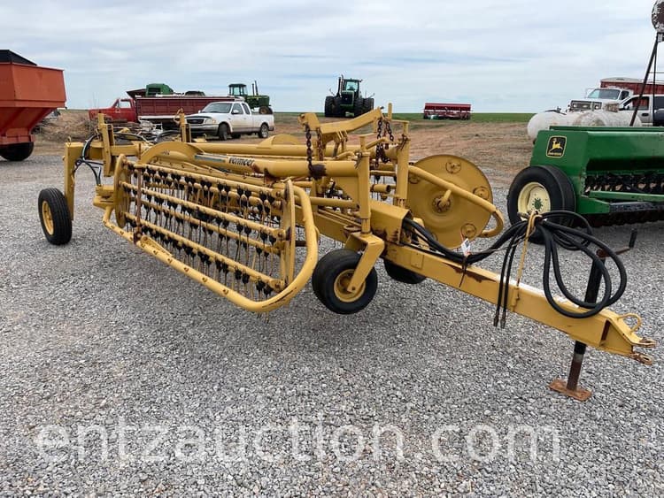 Vermeer R-23 Hay and Forage Hay - Rakes/Tedders for Sale | Tractor Zoom