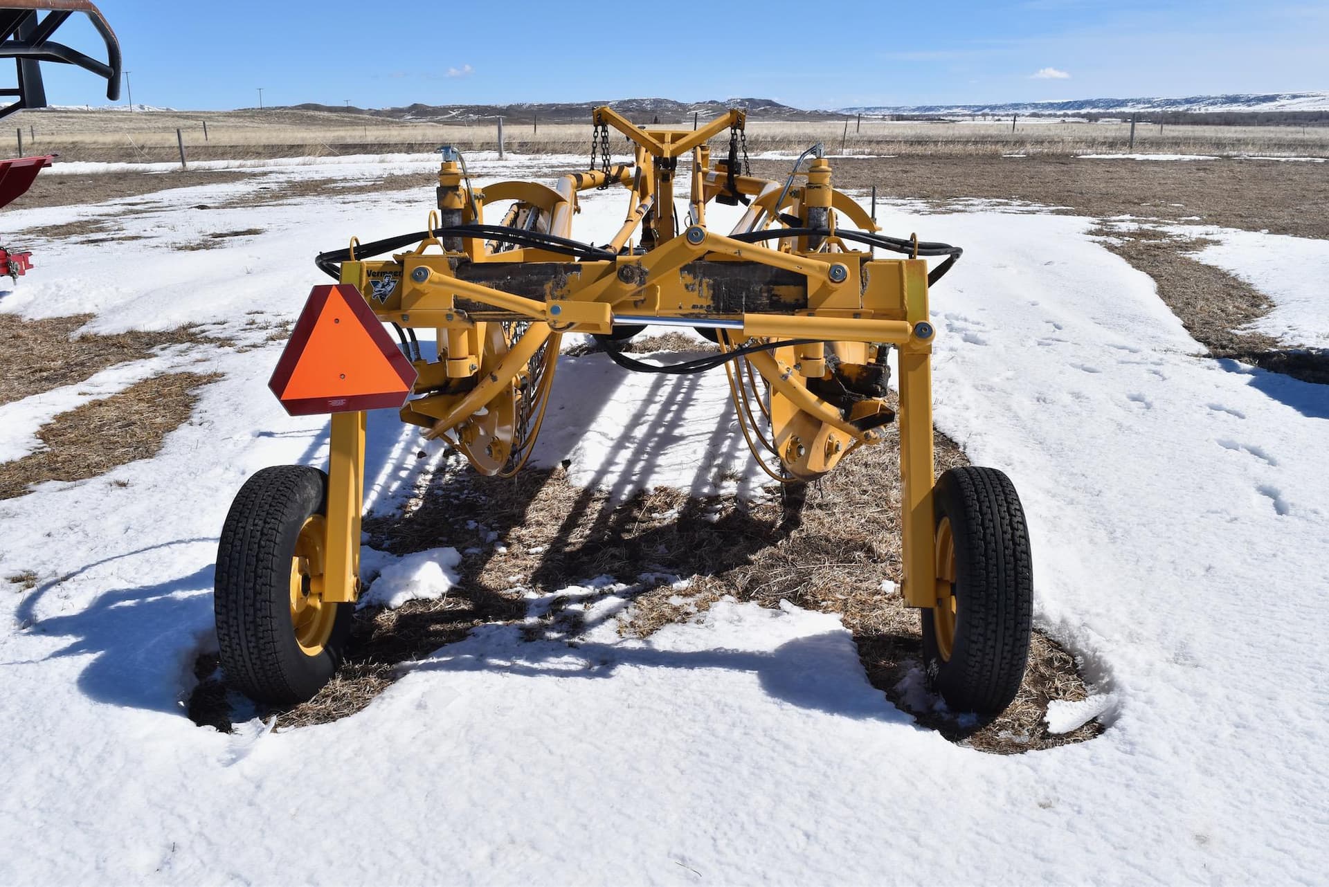 Vermeer R-23 Hay and Forage Hay - Rakes/Tedders for Sale | Tractor Zoom