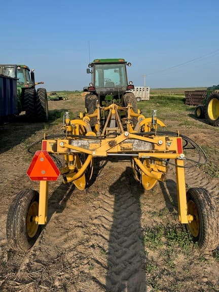 Vermeer R2300 Hay and Forage Hay - Rakes/Tedders for Sale | Tractor Zoom