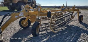 SOLD - Vermeer R2300 hay rake Hay and Forage with 23 ft | Tractor Zoom