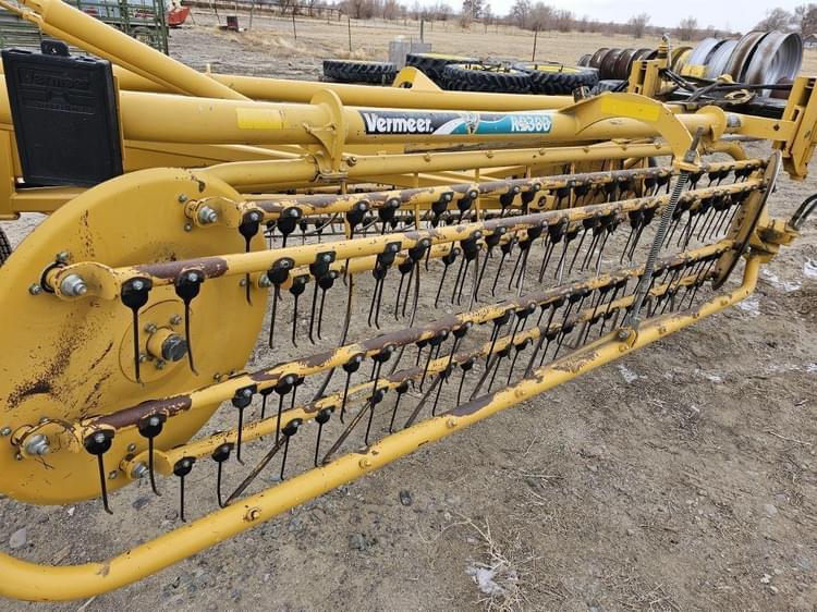 Vermeer R2300 Hay and Forage Hay - Rakes/Tedders for Sale | Tractor Zoom