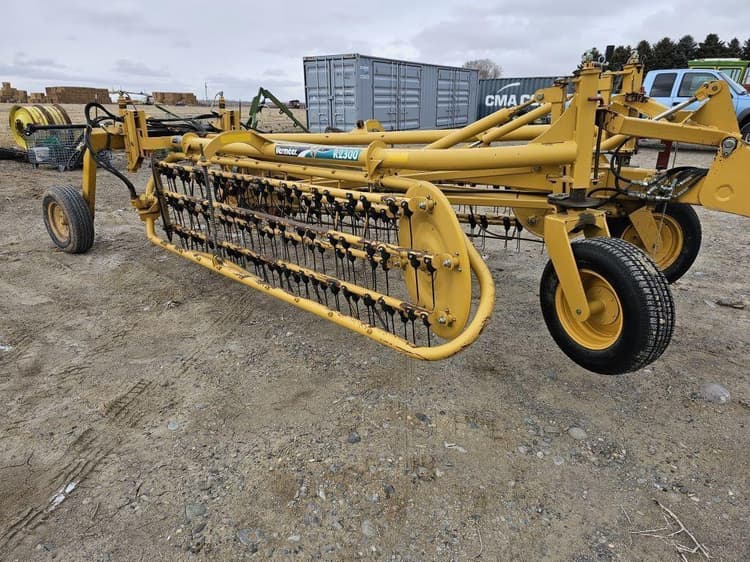 Vermeer R2300 Hay and Forage Hay - Rakes/Tedders for Sale | Tractor Zoom