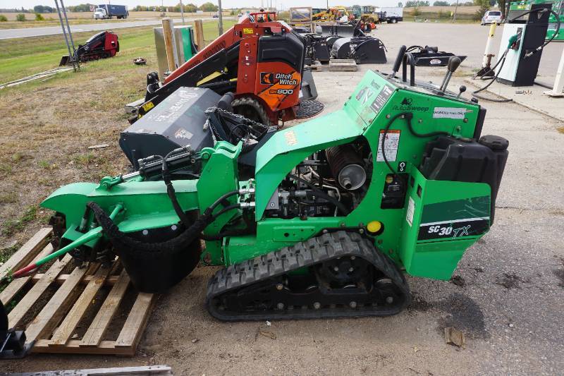 SOLD - Vermeer SC30TX Construction | Tractor Zoom