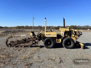 SOLD - Vermeer V450 Lot No. 5337.01 Construction with 1,317 Hrs ...