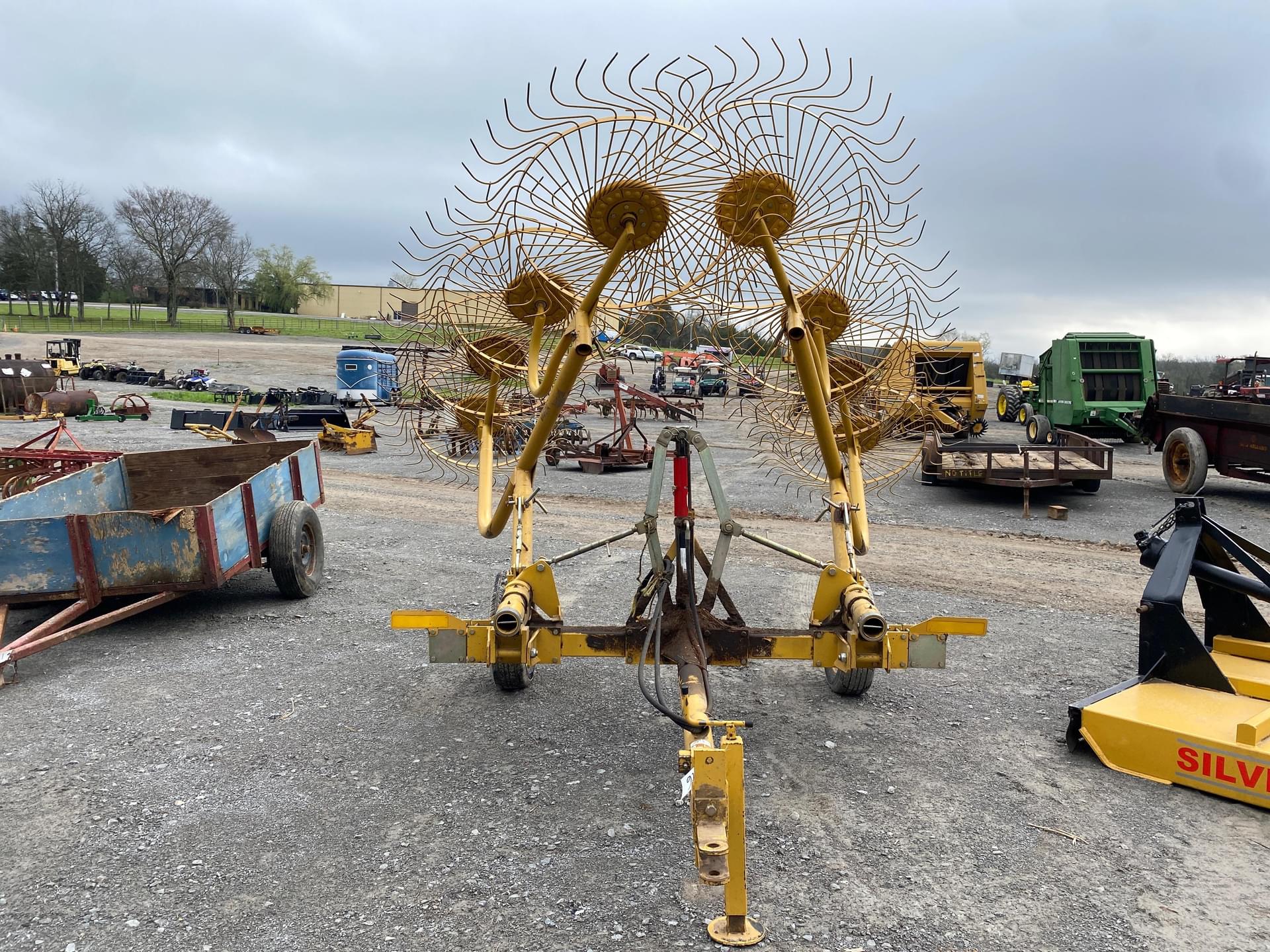 Vermeer WR20 Hay and Forage Hay - Rakes/Tedders for Sale | Tractor Zoom