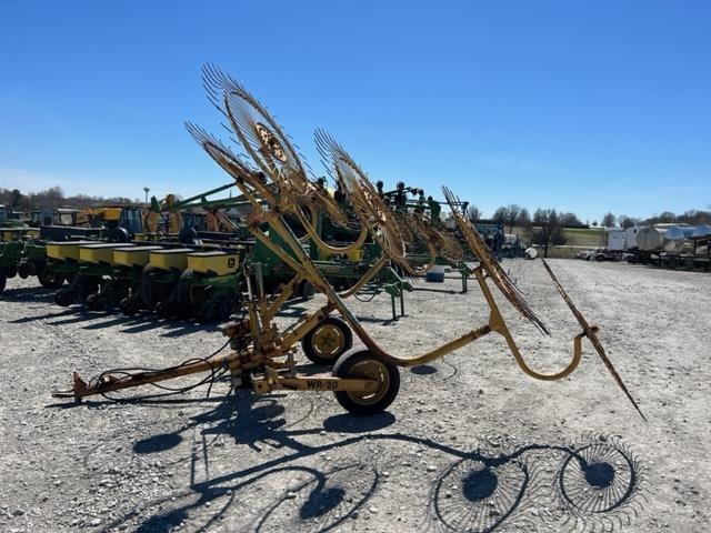 Vermeer WR20 Hay and Forage Hay - Rakes/Tedders for Sale | Tractor Zoom