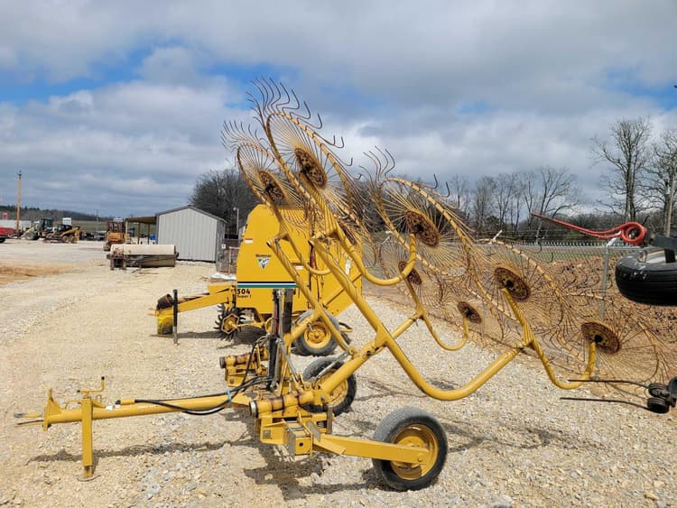 Vermeer WR20 Hay and Forage Hay - Rakes/Tedders for Sale | Tractor Zoom