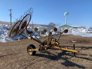 SOLD - Vermeer WR20 V-Rake On Cart Hay and Forage | Tractor Zoom