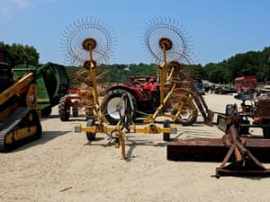 SOLD - VERMEER WR22 10 WHEEL RAKE W/ MANUAL IN BASEMENT Hay and Forage ...