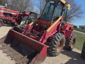 SOLD - Versatile 160 Lot No. 41 Tractors with 84 HP | Tractor Zoom