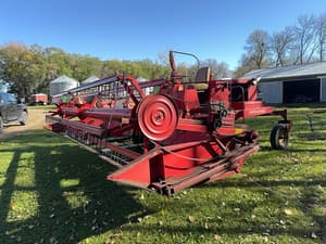 SOLD - Versatile 400 Lot No. 21 Hay and Forage with --- Hrs | Tractor Zoom