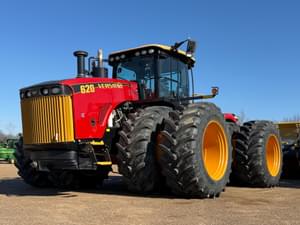 SOLD - Versatile 620 Lot No. 5490 Tractors with 1,889 Hrs | Tractor Zoom
