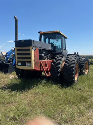 SOLD - Versatile 846 Tractors with 7,596 Hrs | Tractor Zoom