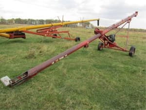 SOLD - Versatile LT7 7x34 Auger 16HP B&S Engine, ES, Runs Harvesting ...