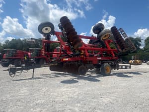 SOLD - Versatile VT290 Lot No. 1012 Tillage with 29 ft | Tractor Zoom
