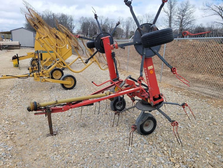 Vicon 523T Hay and Forage Hay - Rakes/Tedders for Sale | Tractor Zoom