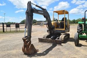 SOLD - Volvo EC35 Lot No. 1710 Construction with 102 Hrs | Tractor Zoom