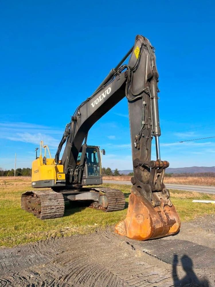 SOLD - Volvo ECR305CL Construction Excavators | Tractor Zoom