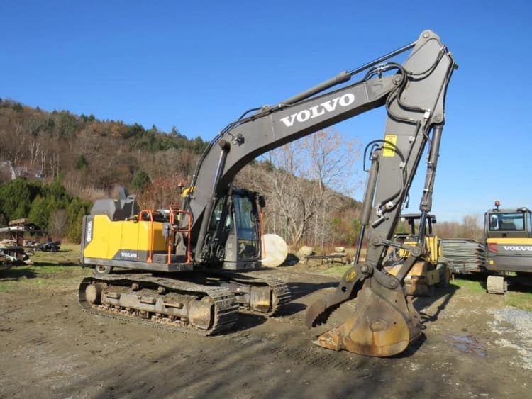 SOLD - Volvo EC160EL Construction Excavators | Tractor Zoom
