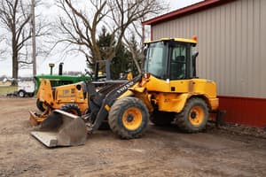 Volvo L35G Lot No. 118 Construction For Sale with 9,137 Hrs | Tractor Zoom