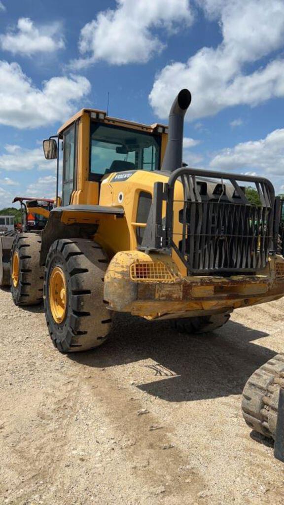 Volvo L90G Construction Wheel Loaders for Sale | Tractor Zoom