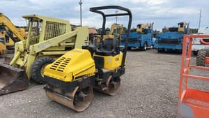 SOLD - WACKER RD11 RIDING VIBRATORY ROLLER Construction with 574 Hrs ...