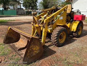 SOLD - Waldon 500 wheel loader Construction with --- Hrs | Tractor Zoom