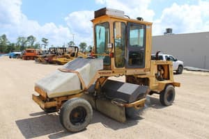SOLD - WALDON SWEEP MASTER 250 Other Equipment | Tractor Zoom