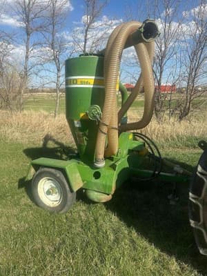 SOLD - Walinga 510 Lot No. 42 Harvesting | Tractor Zoom