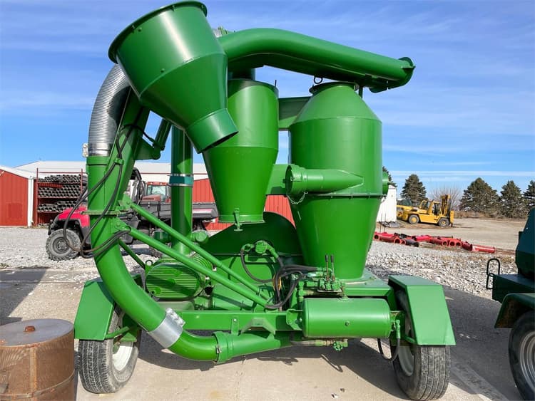 Walinga 6614 Harvesting Grain Vacuums for Sale | Tractor Zoom