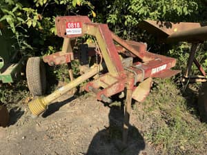 SOLD - W&A 370 Lot No. 8068 Other Equipment | Tractor Zoom